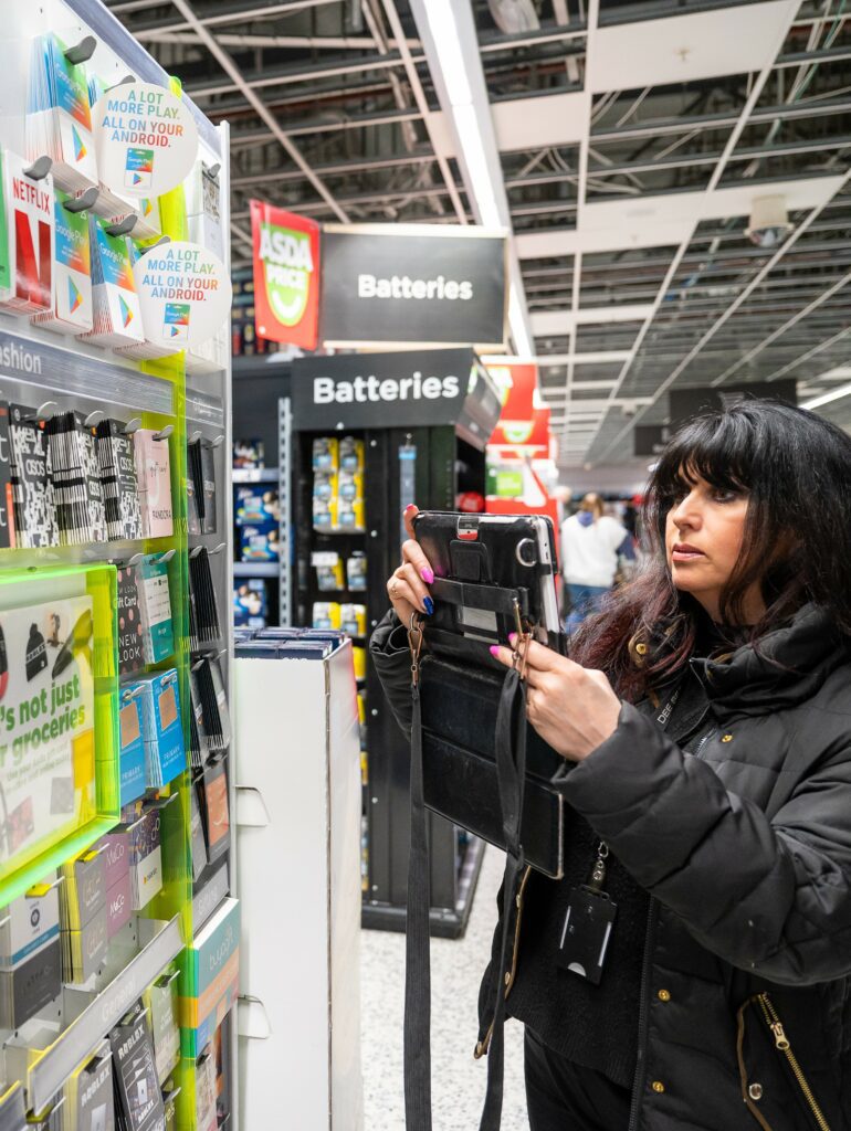 Retail Analytics Solutions | Enhance Sales Performance | Dee Set