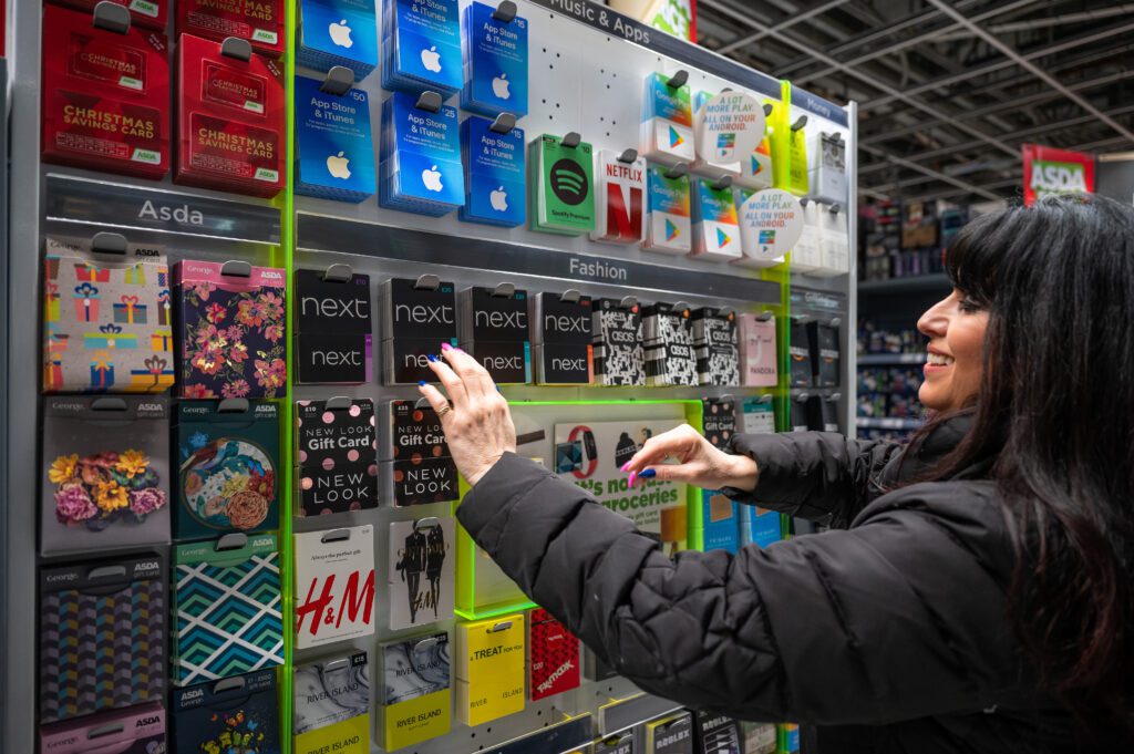 What Is Visual Merchandising? | The Dee Set Group